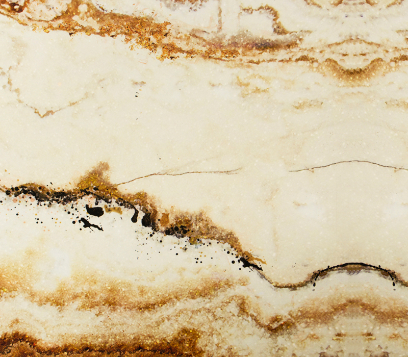 GOLD ONYX SURFACE | Maison Valentina