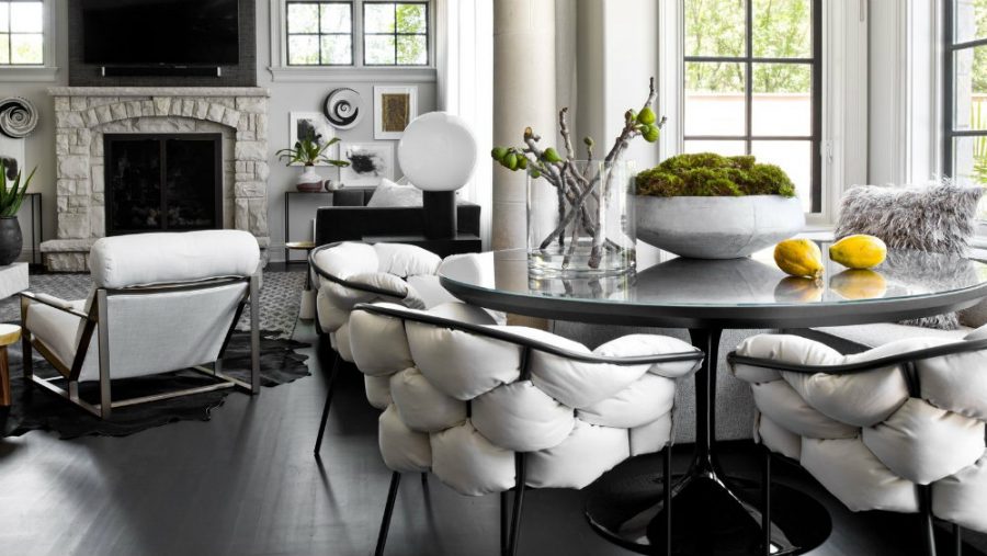 HOUSE TOUR: A Stunning Renovated Chicago Home