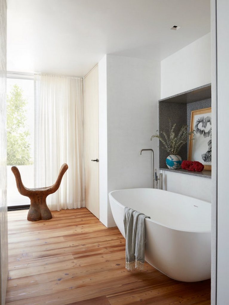 Jamie Bush Co. Studio: Bathroom Solutions with an Eclectic Touch