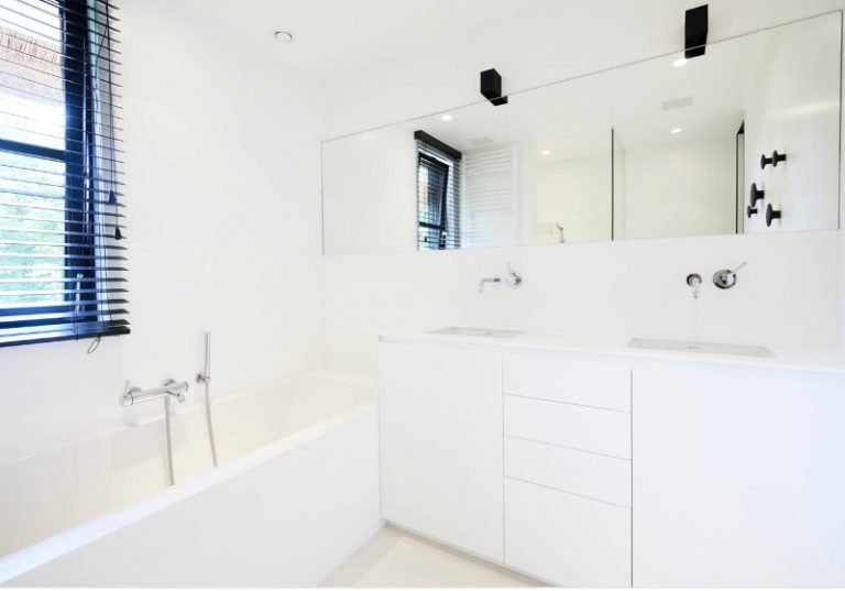 Brussels best Interior Designers to have a Unique Bathroom!