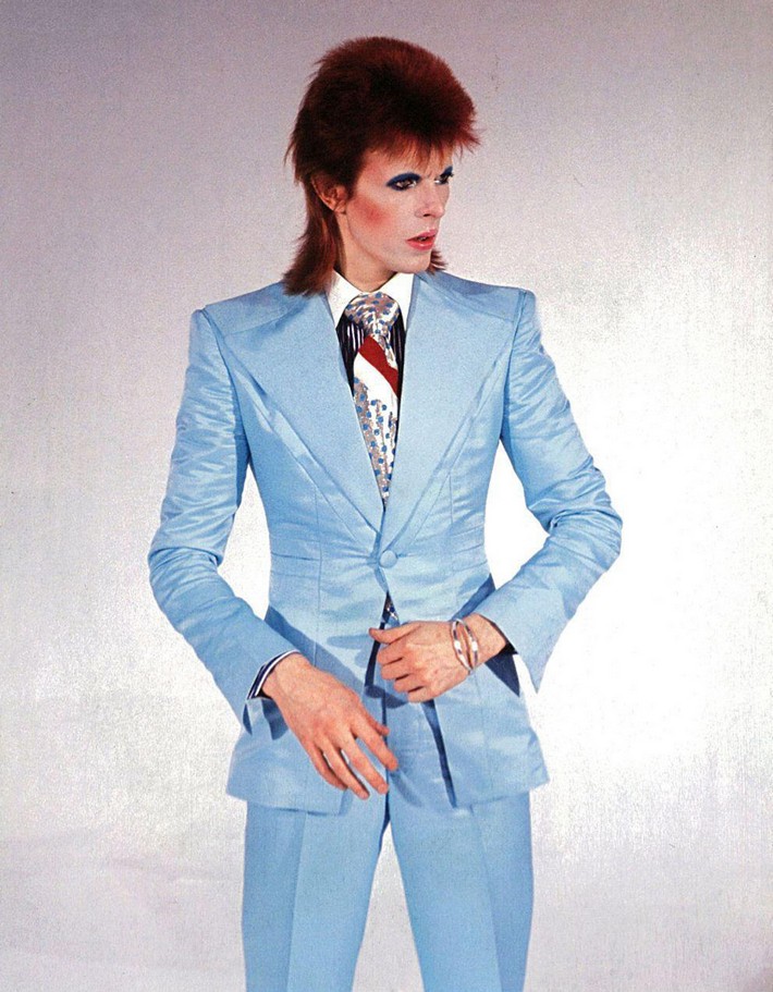 The Most Iconic Design Moments of David Bowie | News and Events by ...